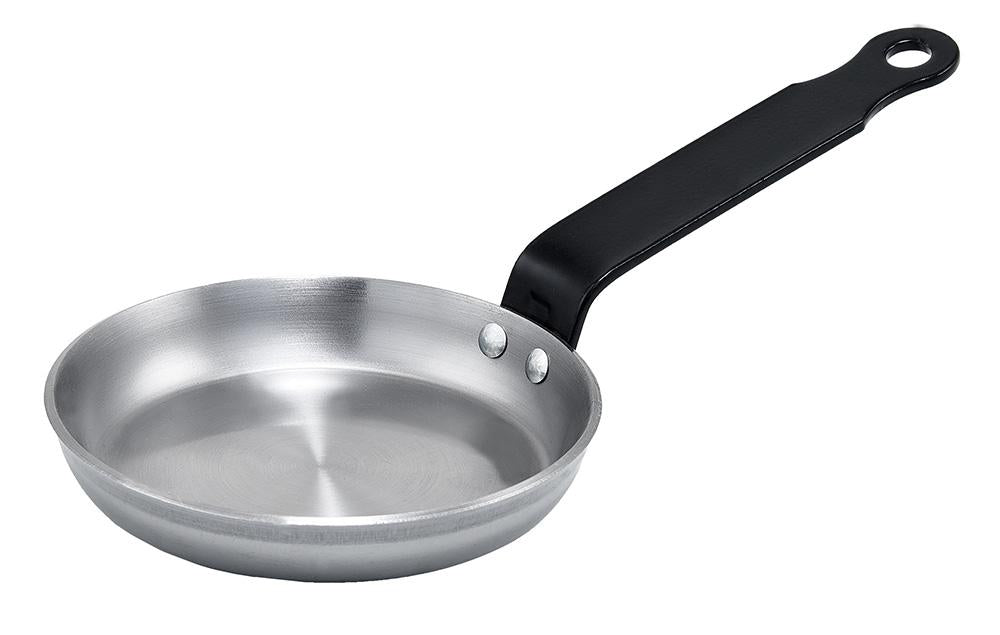 Polished Carbon Steel Blini Pan – Professional Crepe & Pancake | Chefco